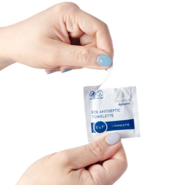 Dynarex BZK Antiseptic Towelettes, 5" x 7", 20/50/CS 1333-50